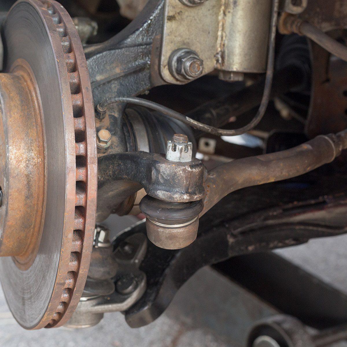 Tie rod end replacement AutoGuru