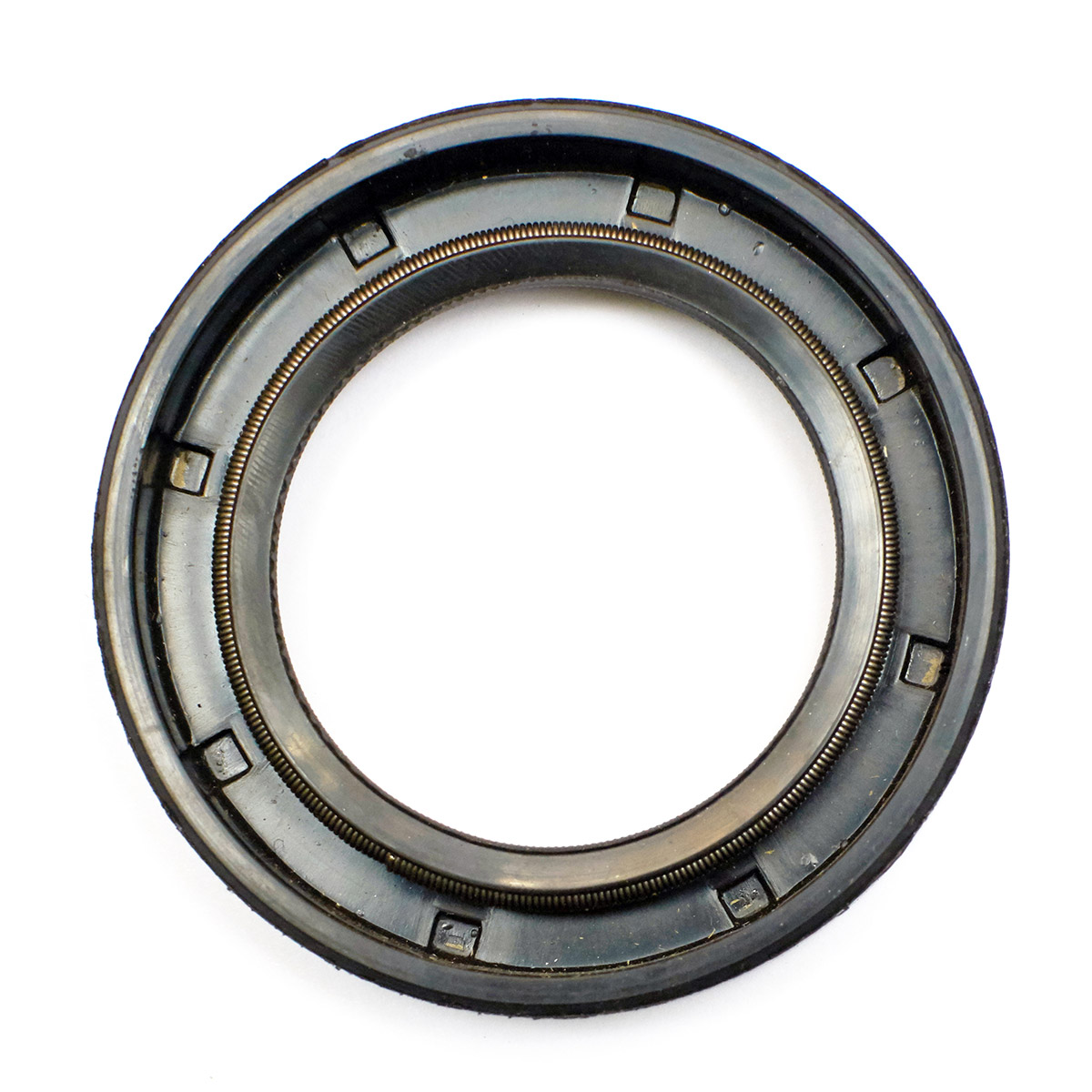 Front Crankshaft Seal Replacement: Cost & Symptoms - AutoGuru
