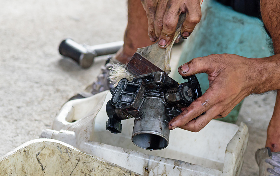 Mitsubishi Galant Throttle Body Clean | AutoGuru