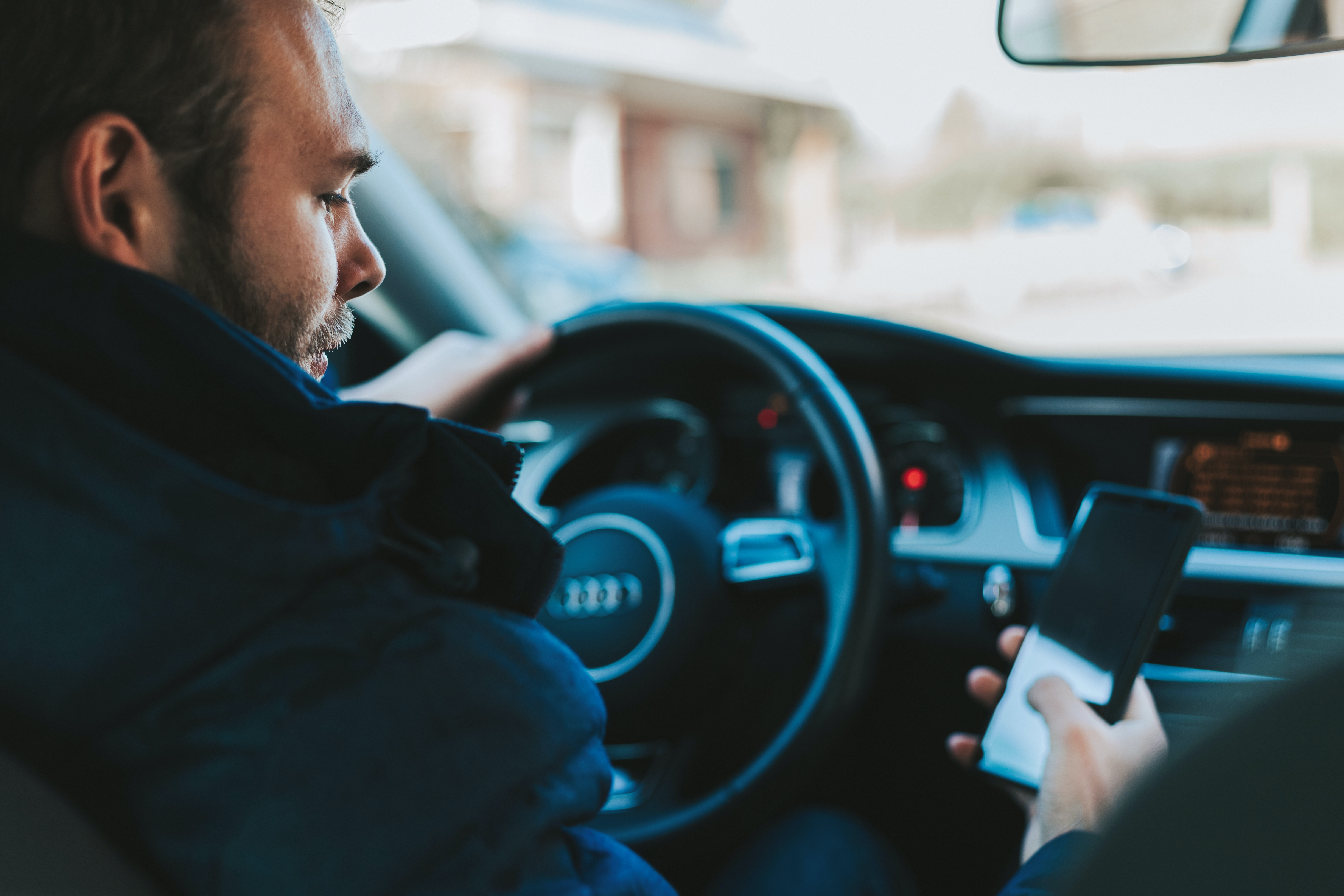 Penalty For Mobile Phones & Driving - AutoGuru