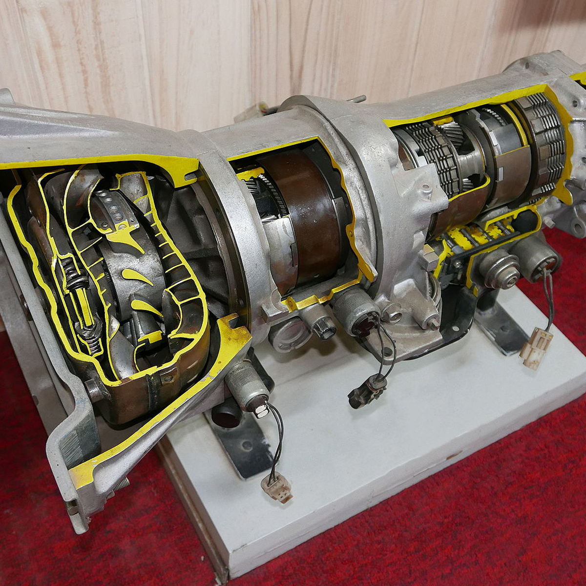 MG Motor (08-) MG4 transmission oil pressure switch replacement | AutoGuru